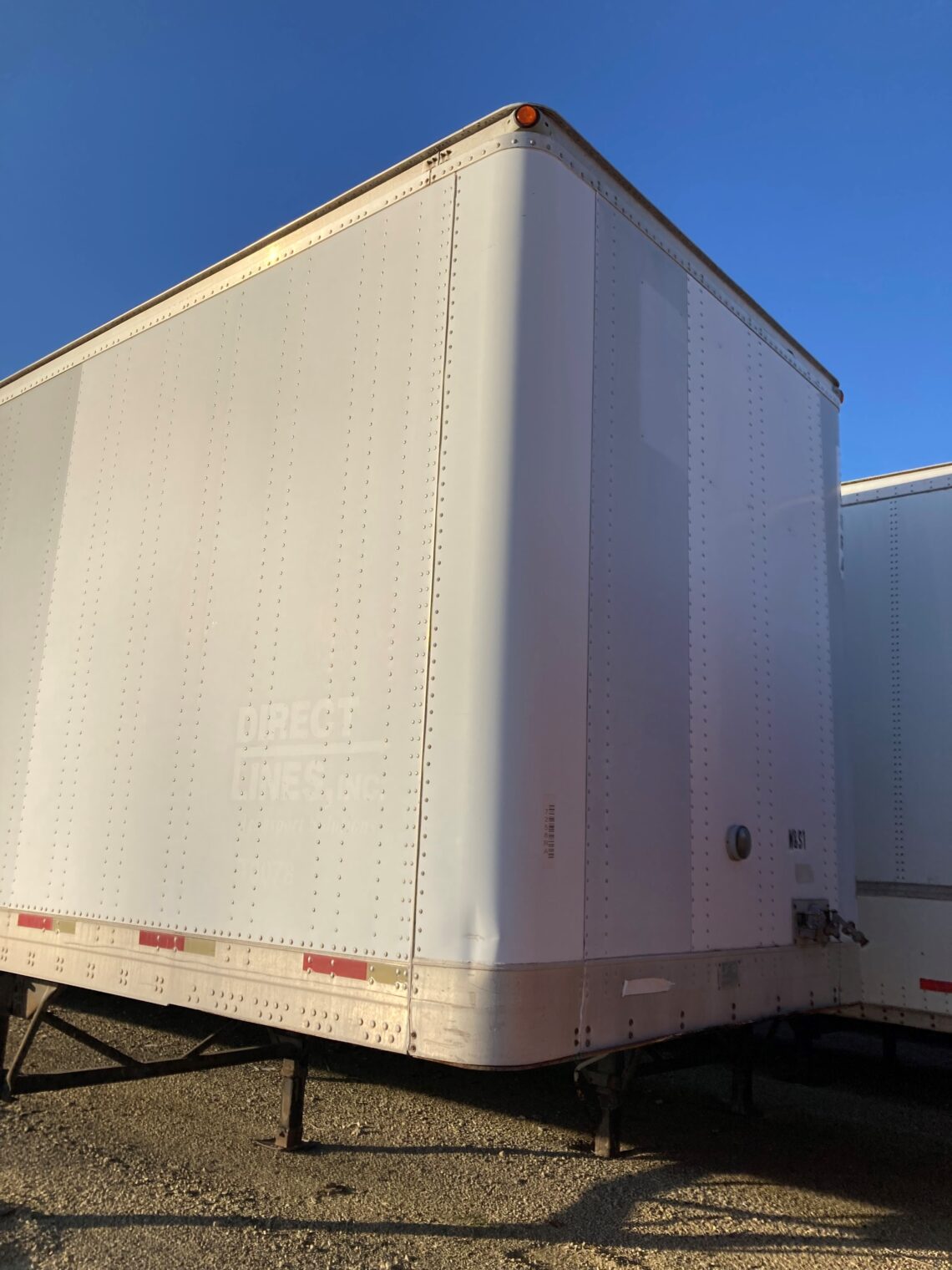 Buy a Reliable Used Dry Van Trailer Container Today