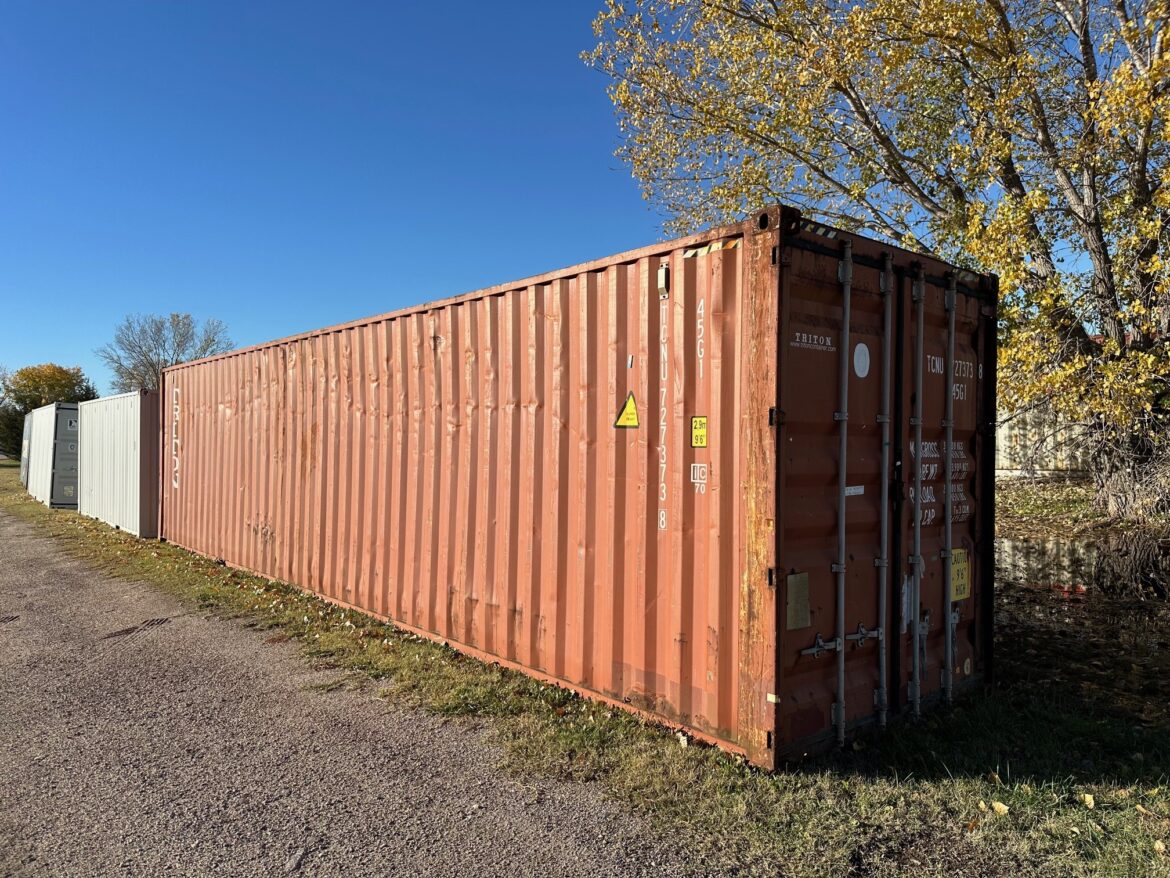 TCNU727373-8 | 40' High Cube Shipping Container (Cargo Worthy)